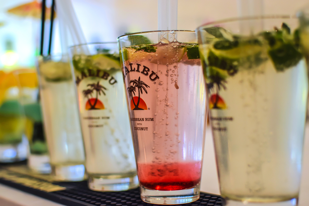 Malibu Rum Recipes: Drinks, Food, and More – Samsung Food