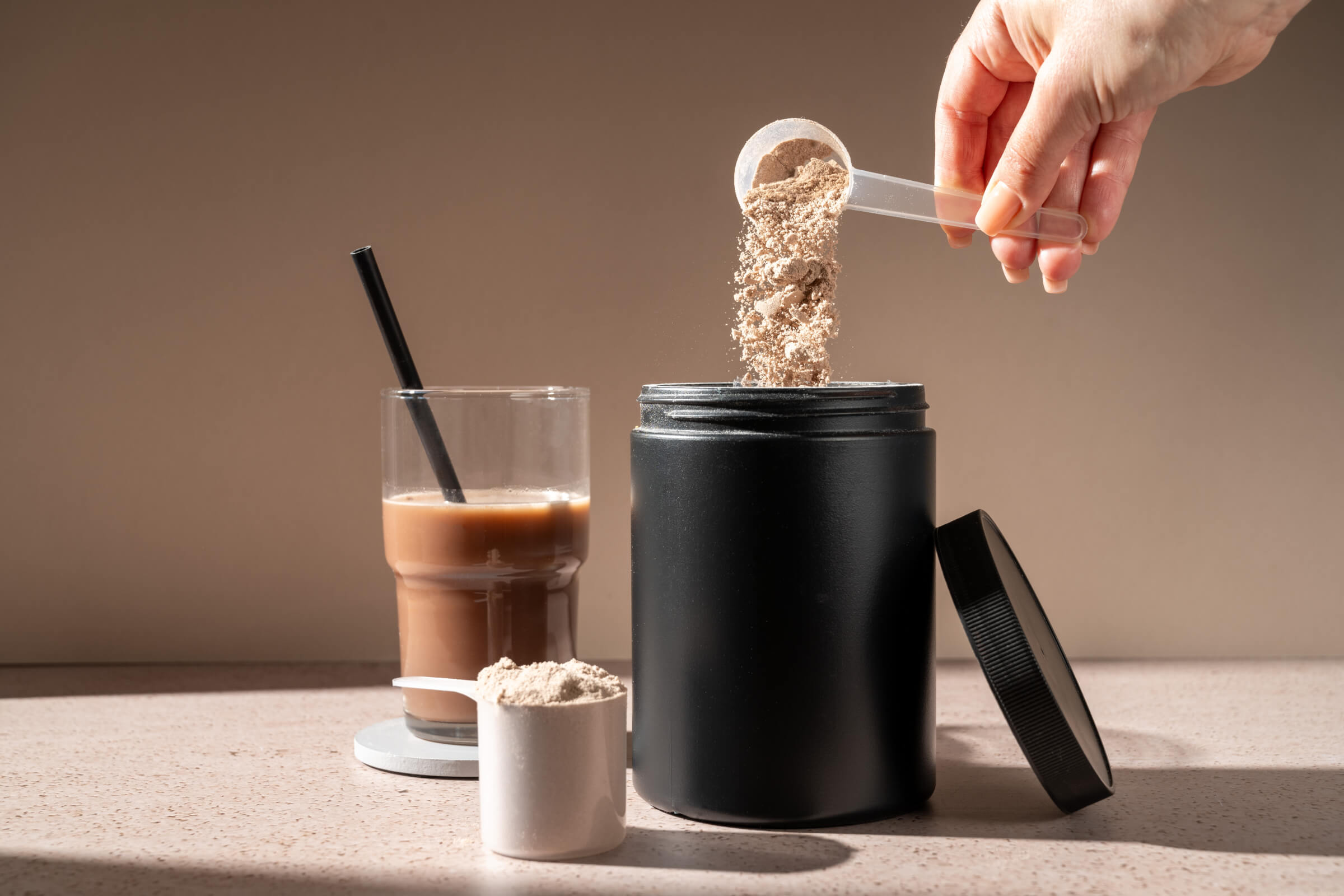 How Many Protein Shakes a Day Should You Be Drinking? – Samsung Food